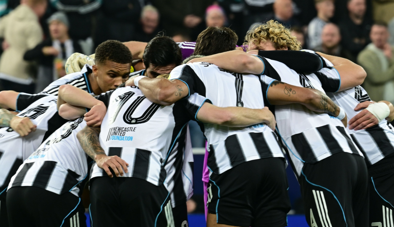 TEAM NEWS: Hall starts as Howe makes 3 changes - Newcastle and Man City ...